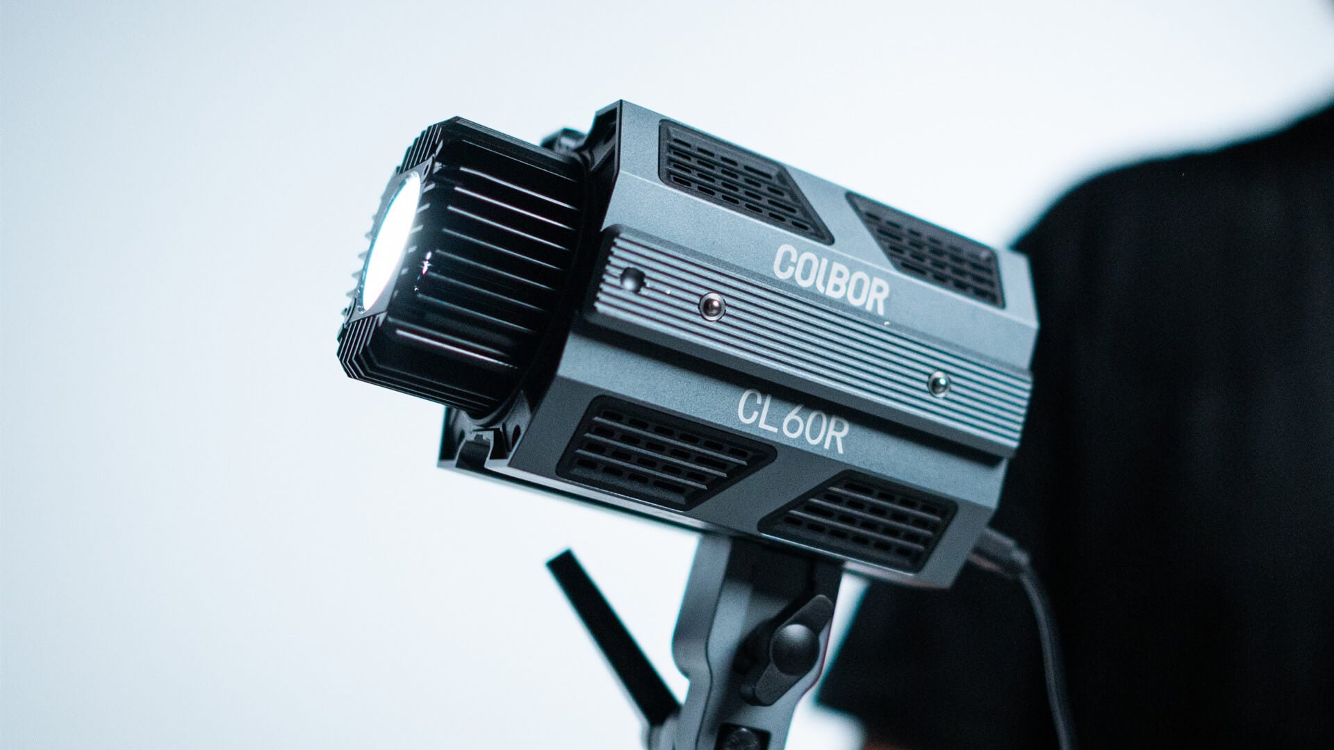 Buyer guide to studio light for streaming – COLBOR