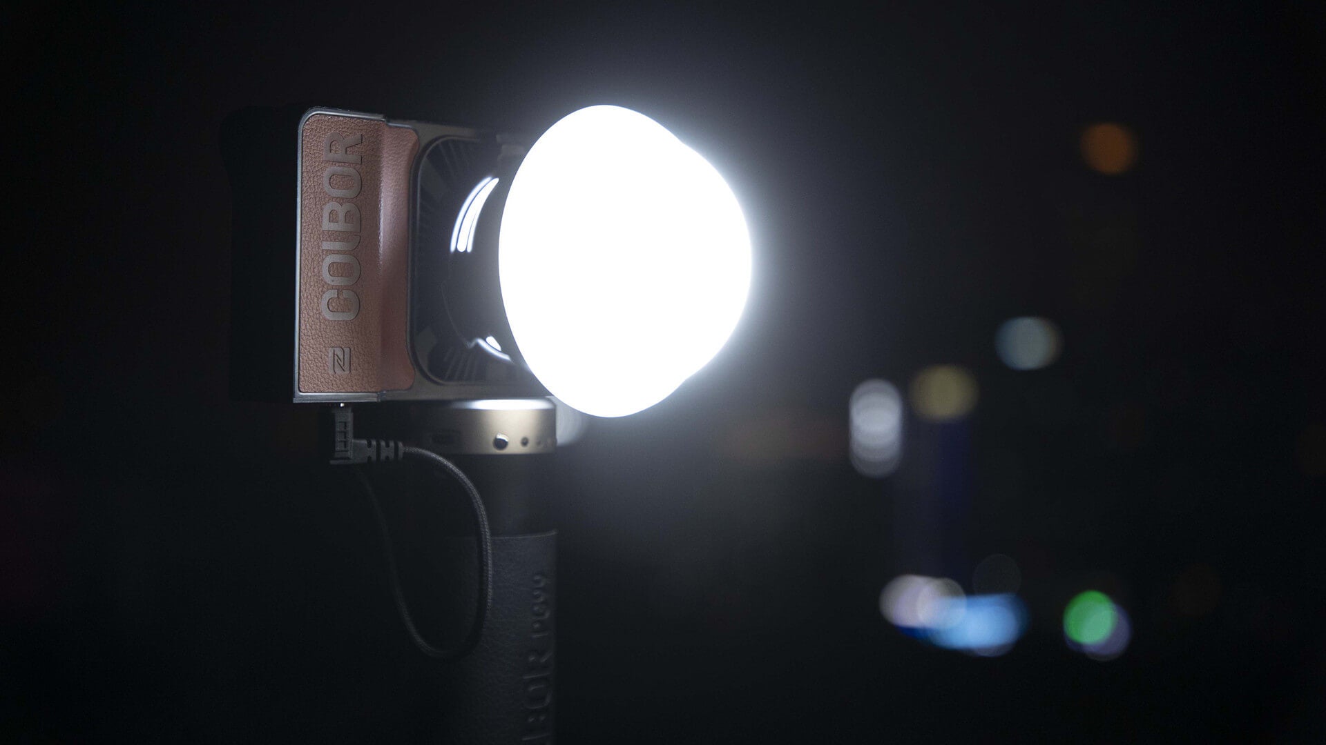 What is soft lighting for video calls? – COLBOR