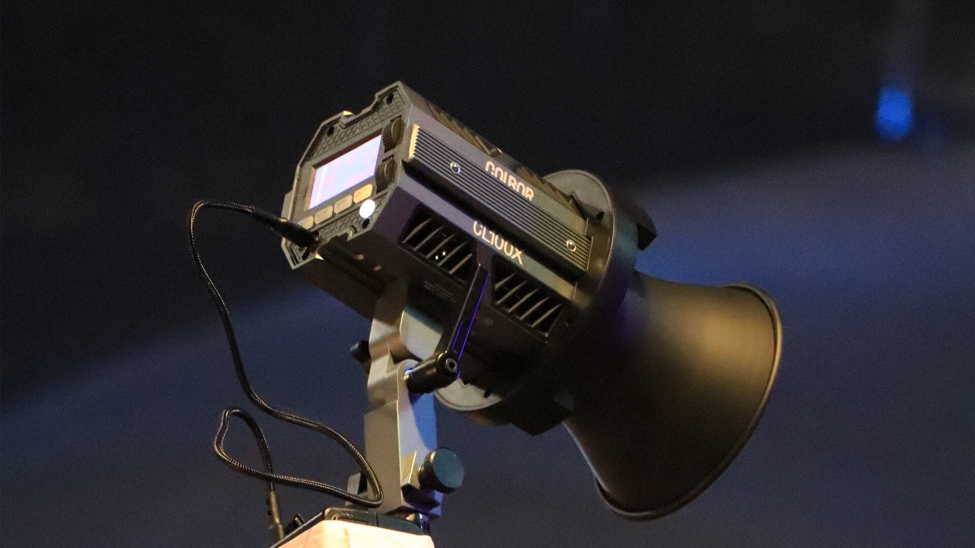 Twitch stream lighting: Guide to light types and setups – COLBOR