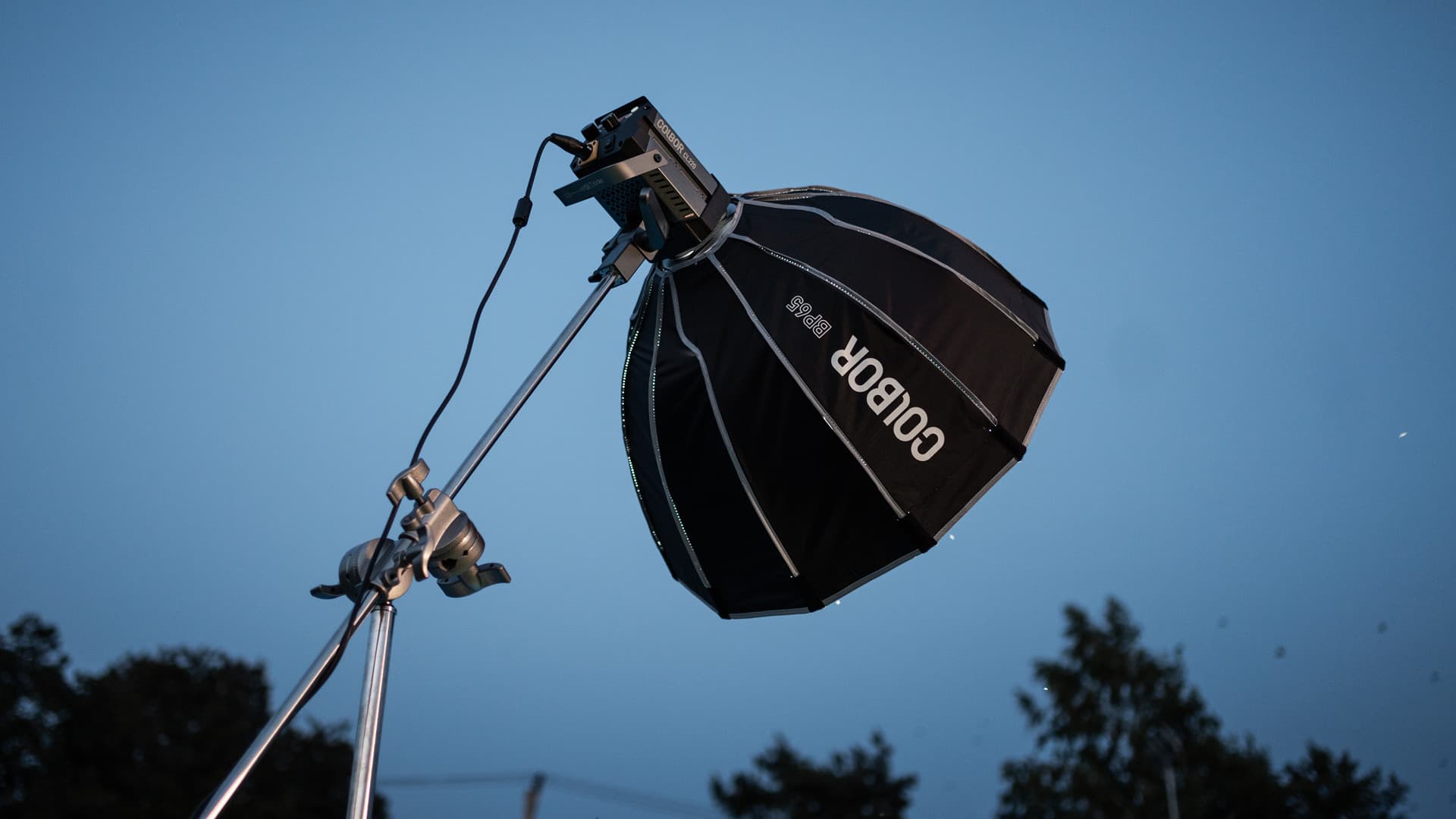 Why and how to use continuous lighting for still life photography? – COLBOR